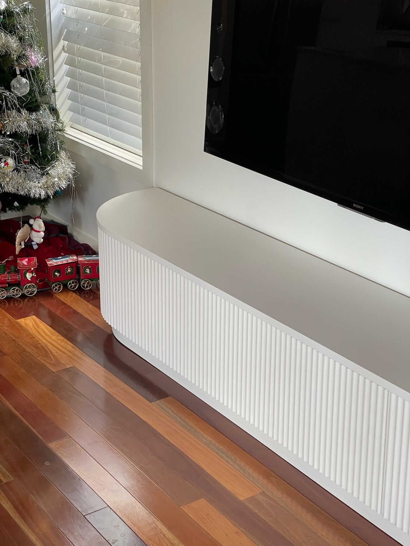 Floor Standing Curved Ripple Entertainment Unit - Timber – Jakelin ...