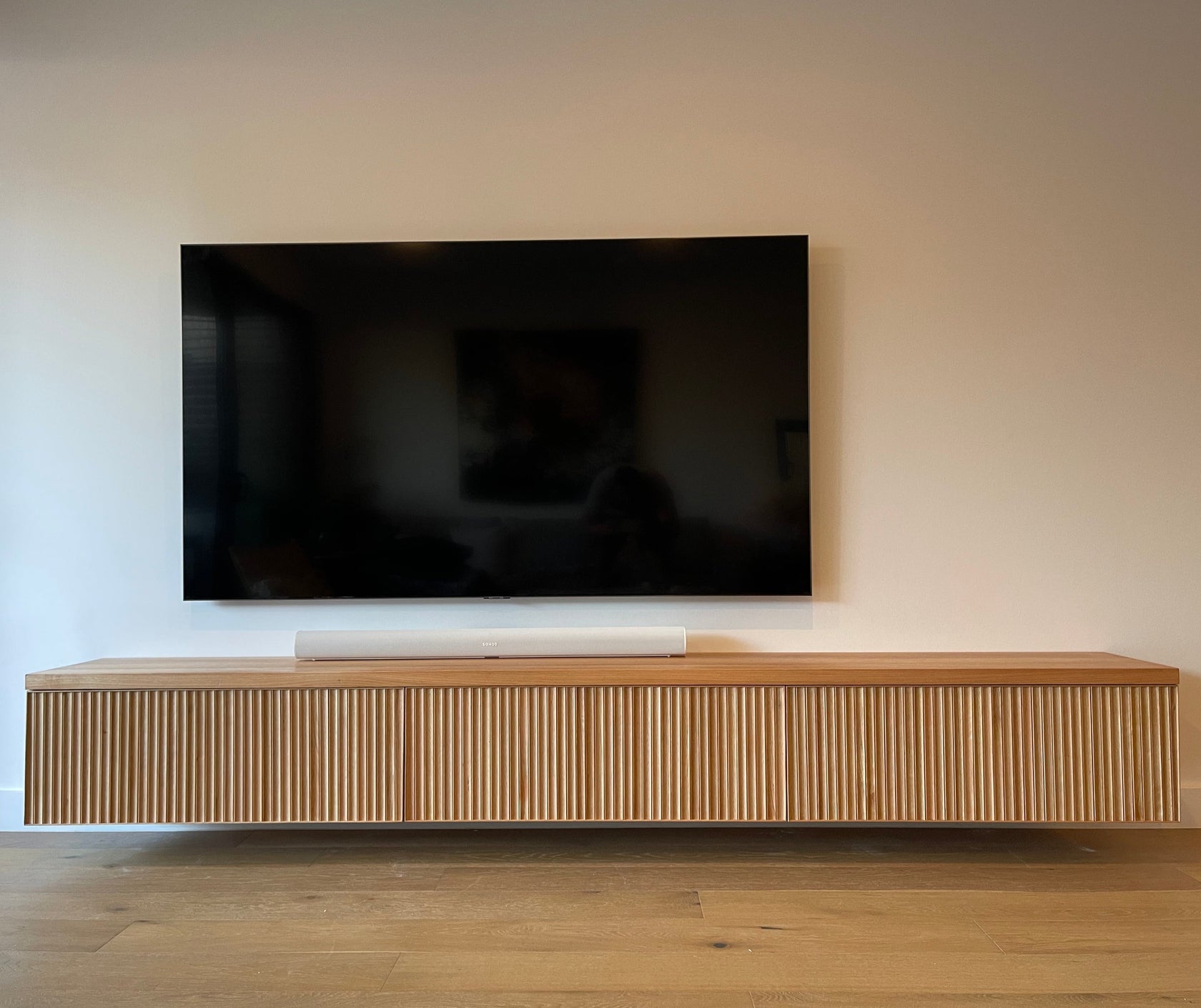 Ripple Entertainment Unit - Solid Wood – Jakelin Furniture